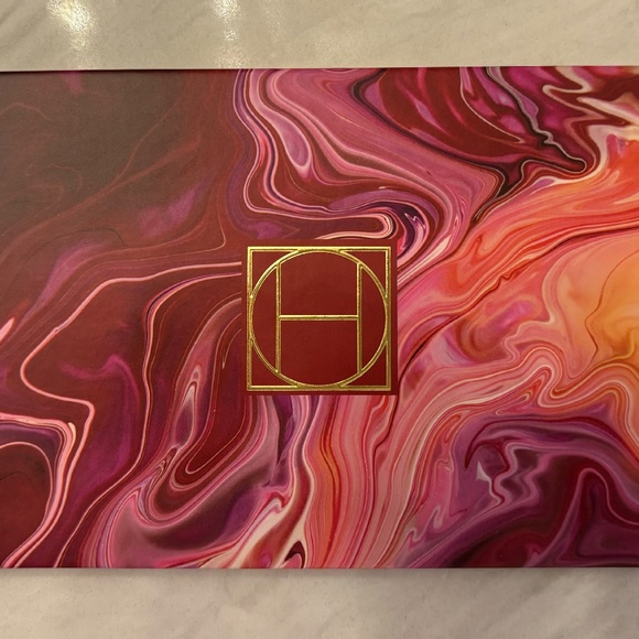 hipdot | Makeup | Hipdot Zion Eyeshadow Palette | Poshmark
